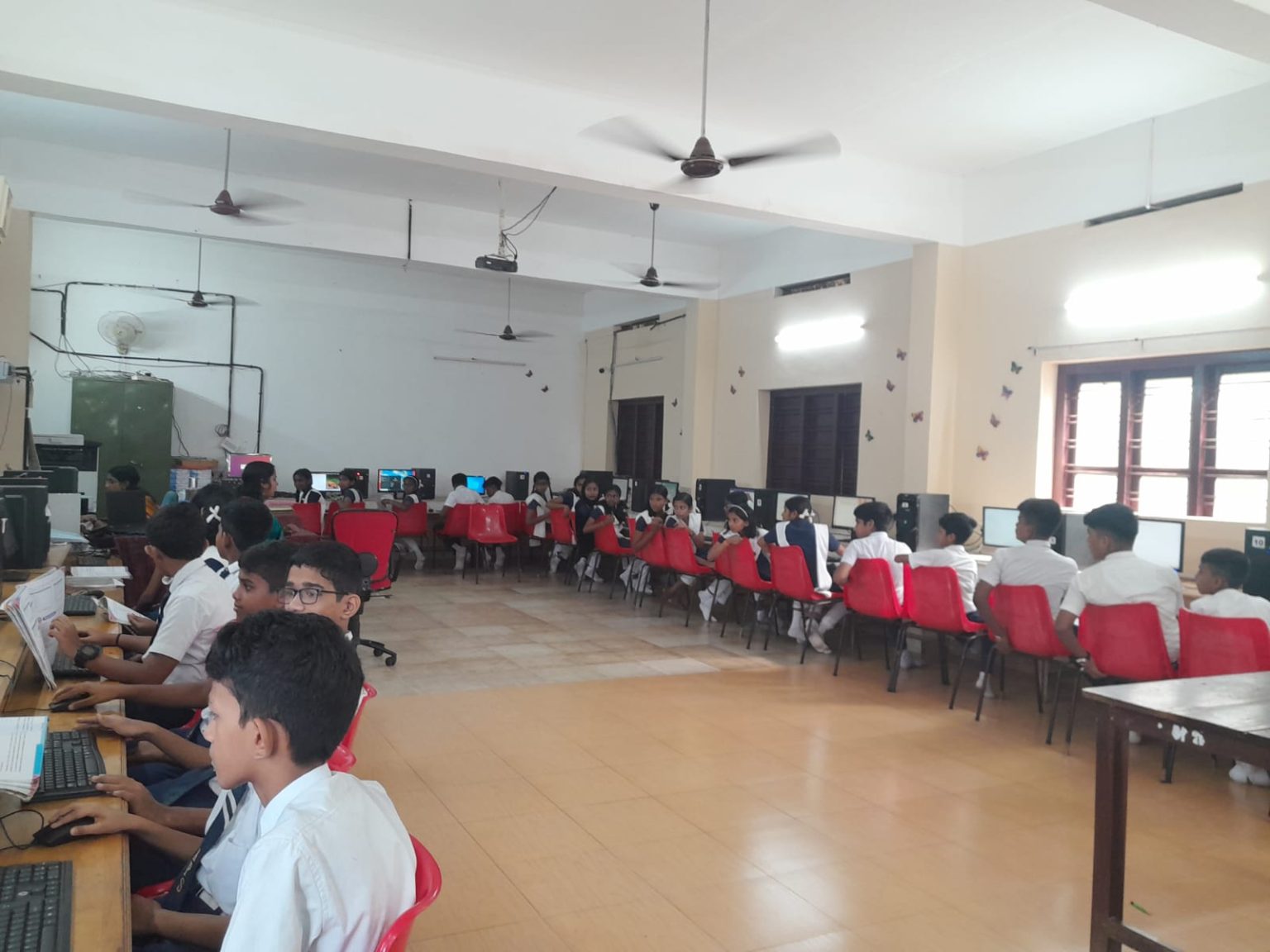Computer Lab – Amrutha Public School